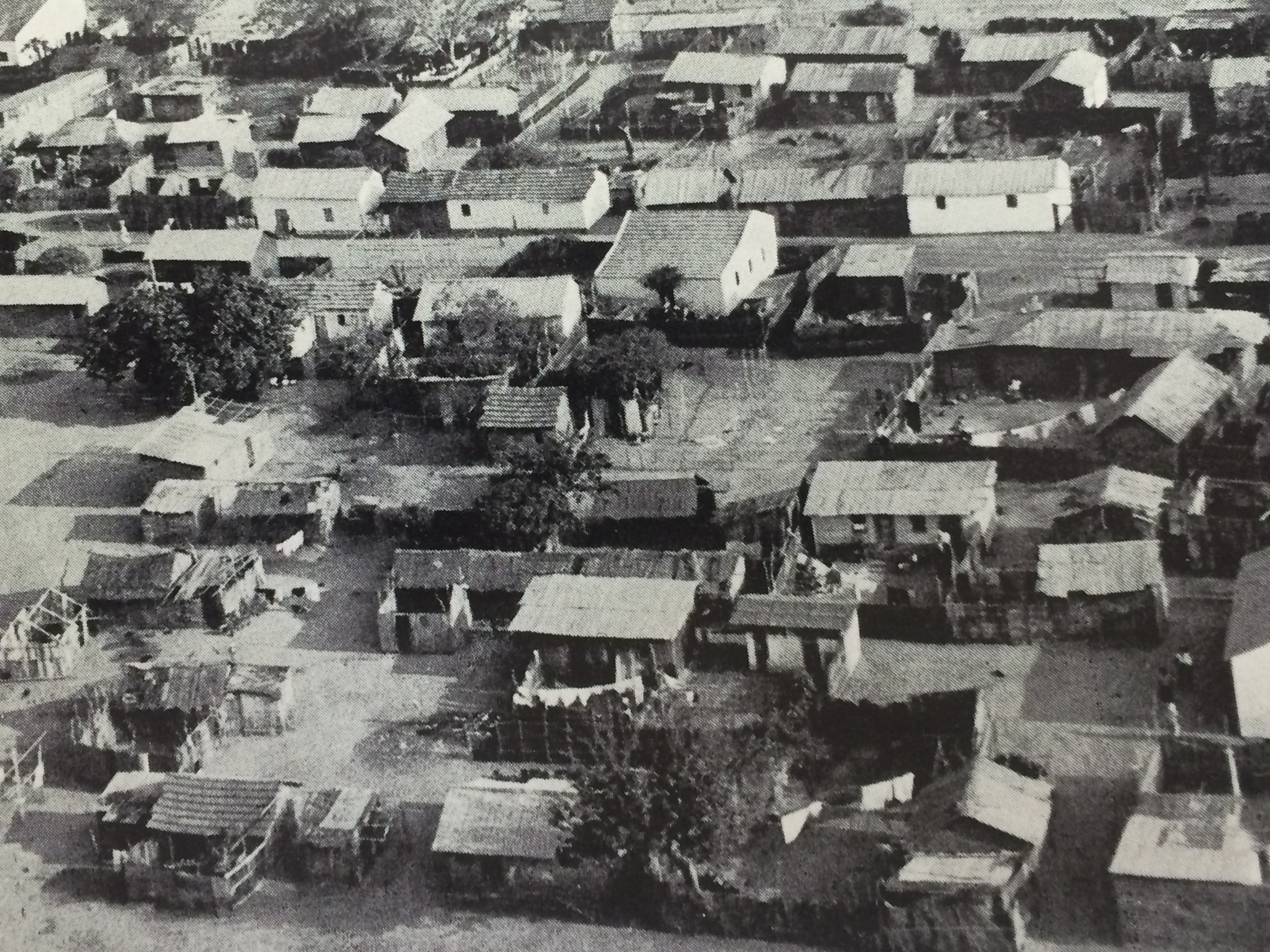 The Making of Imperial Peripheries: The musseques in Late-Colonial ...